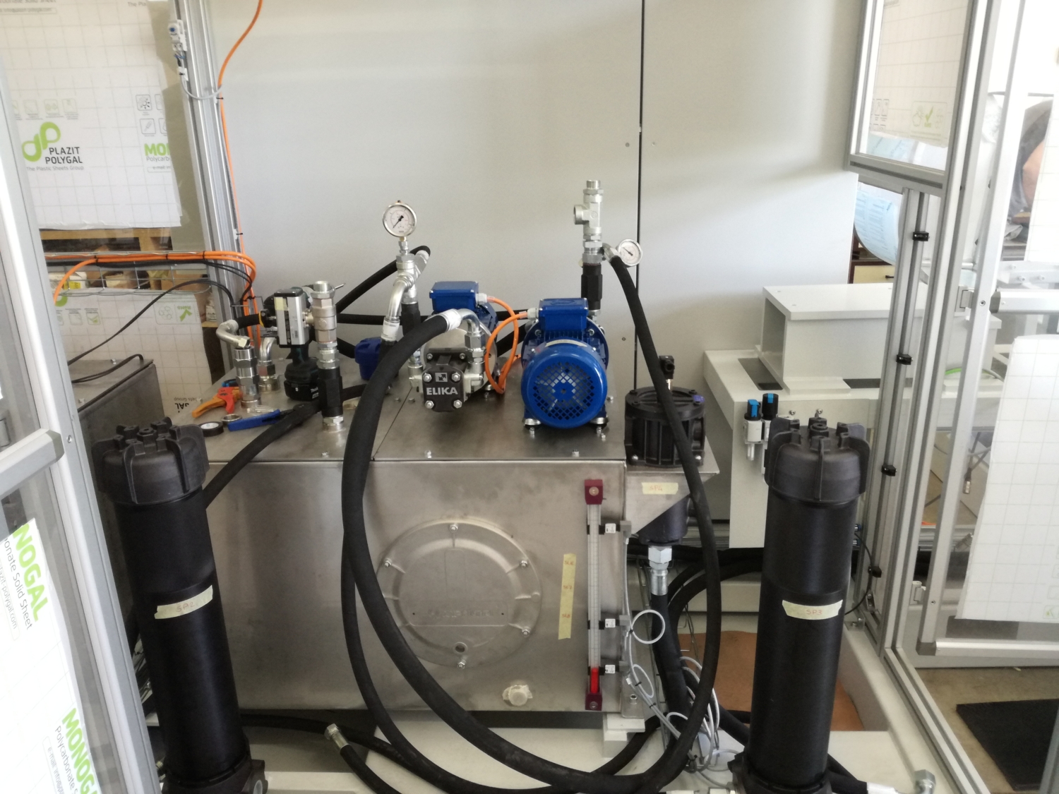 Fixed and steering axles test stand – Asterisco Tech